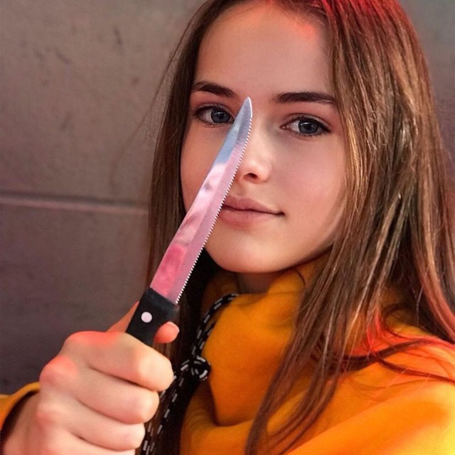 Telegram channel "Школьницы" — @shkolnica_vip — TGStat